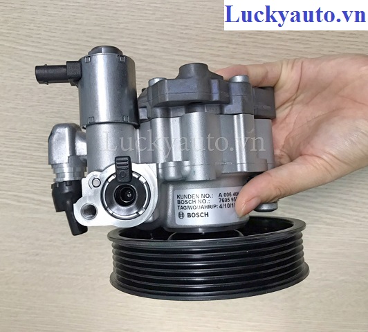 Bơm trợ lực lái xe Mercedes E500 W212_ 0054668001- 005 466 80 01